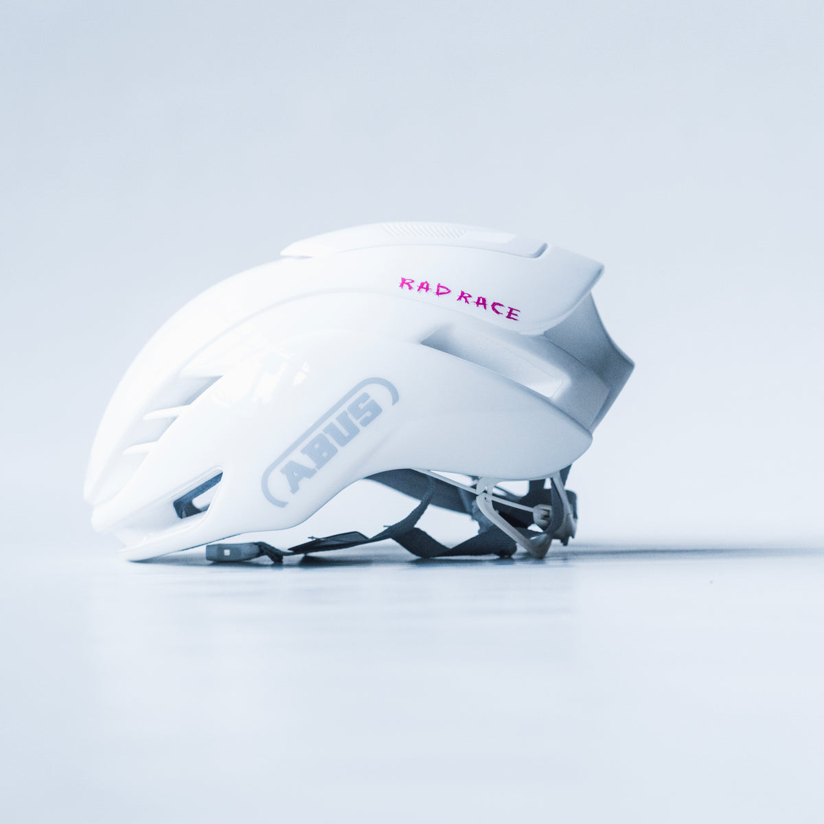 Gamechanger 2.0 Pure White / Rad Race Edition – Garage Sale